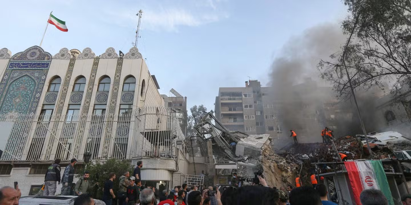 Rebels Storm Iran’s Embassy as Damascus Falls from Regime Control | Kataeb