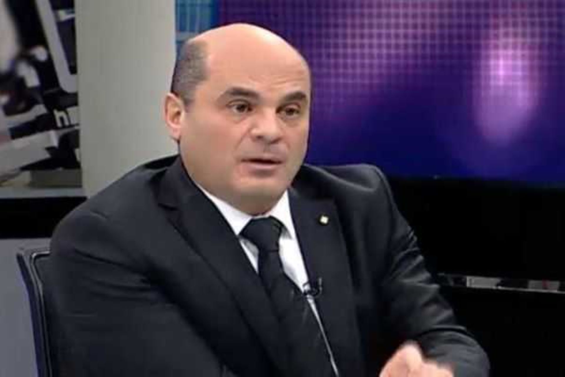 افرام: لإجراء الفحوص المخبرية للتأكد من نظافة المياه | الكتائب