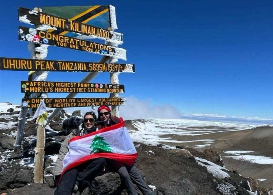 Two Lebanese Women Raise Lebanon's Flag on the Top of Africa's Highest ...
