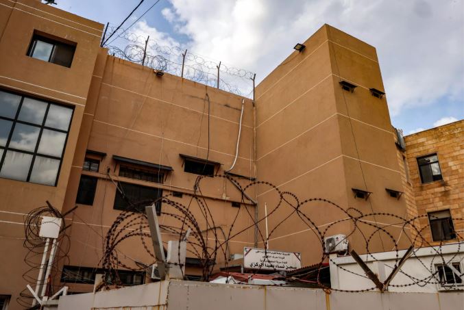 Women Lack Basics in Crisis-Hit Lebanon's Crowded Prisons | Kataeb