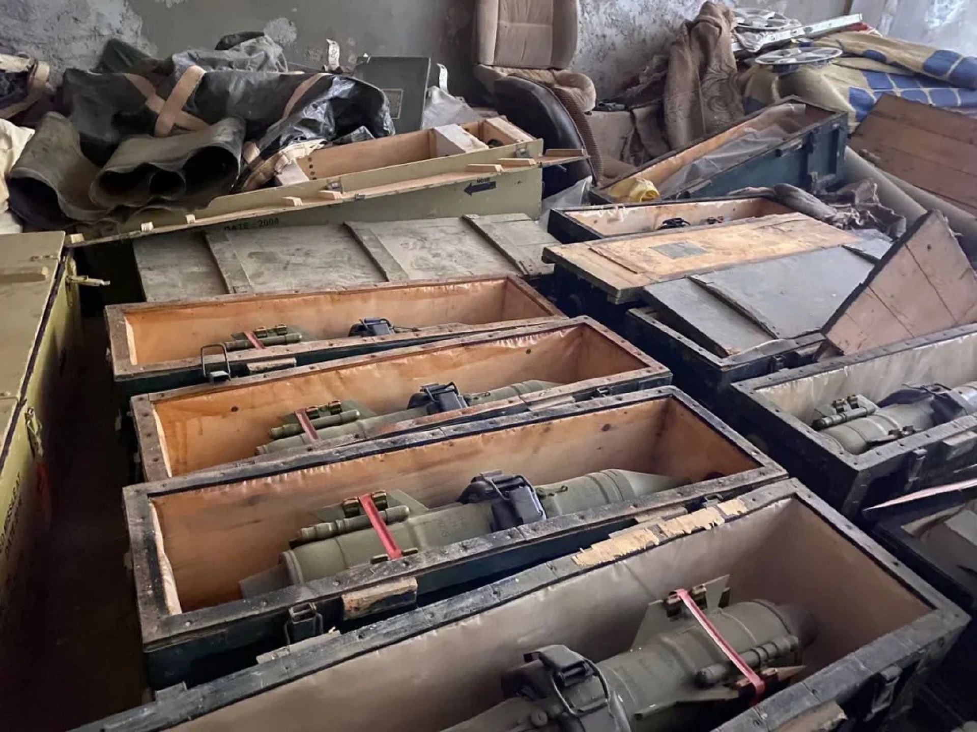 Syria Intercepts Arms Smuggled from Iraq to Lebanon in Major Operation ...