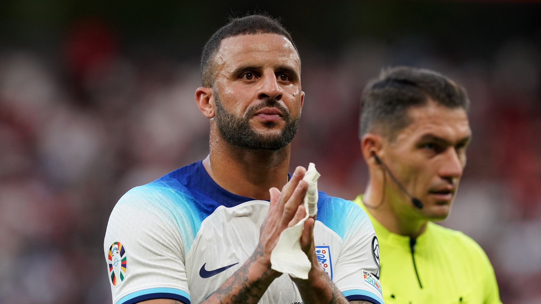 Kyle Walker: Manchester City and England Star Apologises to Wife After ...
