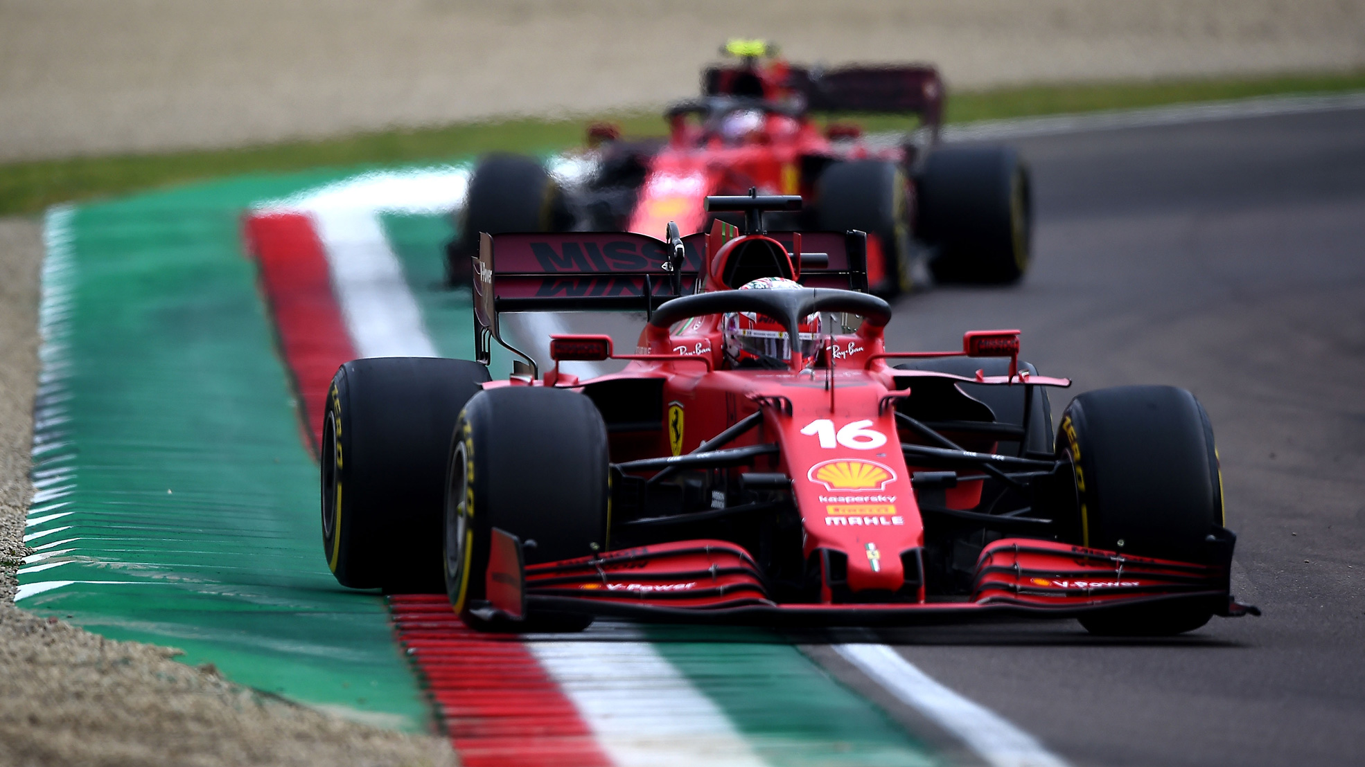 Abu Dhabi GP: Mercedes And Ferrari in Fight to Finish in F1 Finale as ...