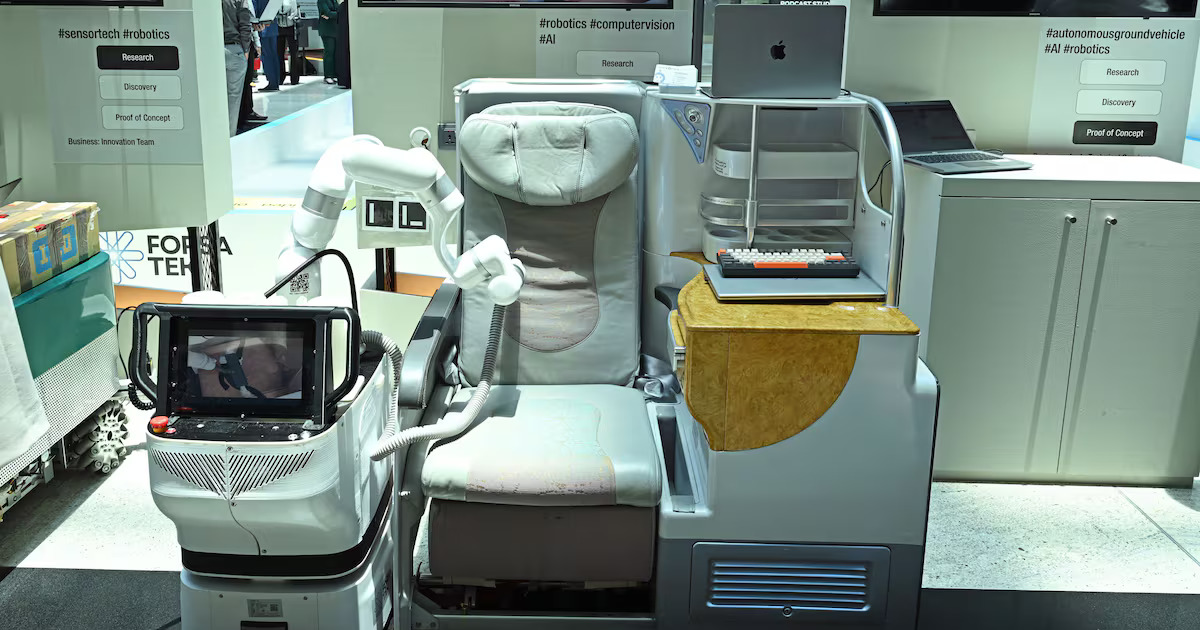 Emirates Tests Autonomous Robots That Clean Cabin Seats | Kataeb