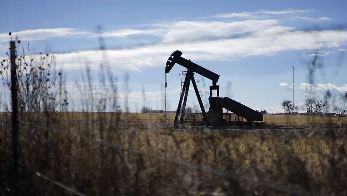 Oil Slides Lower as Supply-Cut Led Price Rally Continues to Fade | Kataeb