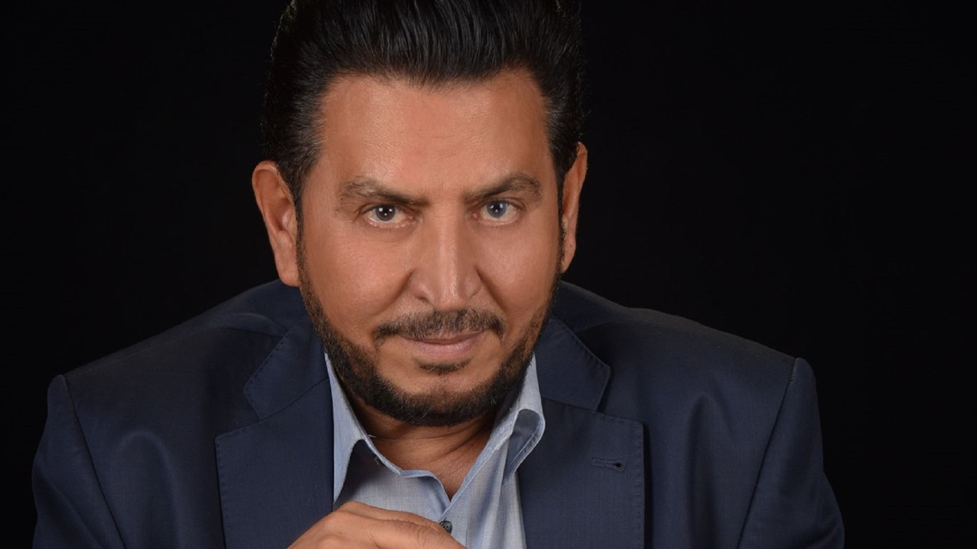 كتب أجمل قصائد كاظم الساهر... رحيل الشاعر كريم العراقي عن 68 عاماً ...