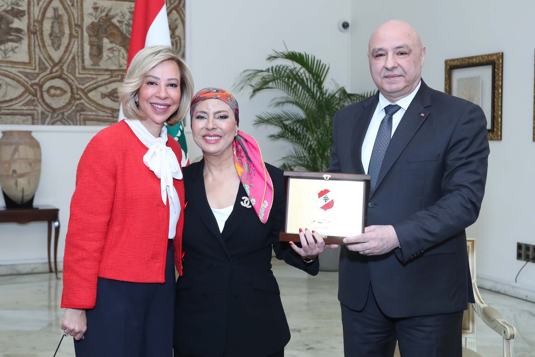 كلمات من القلب في تكريم رئيس الجمهورية واللبنانية الأولى هدى شديد ...