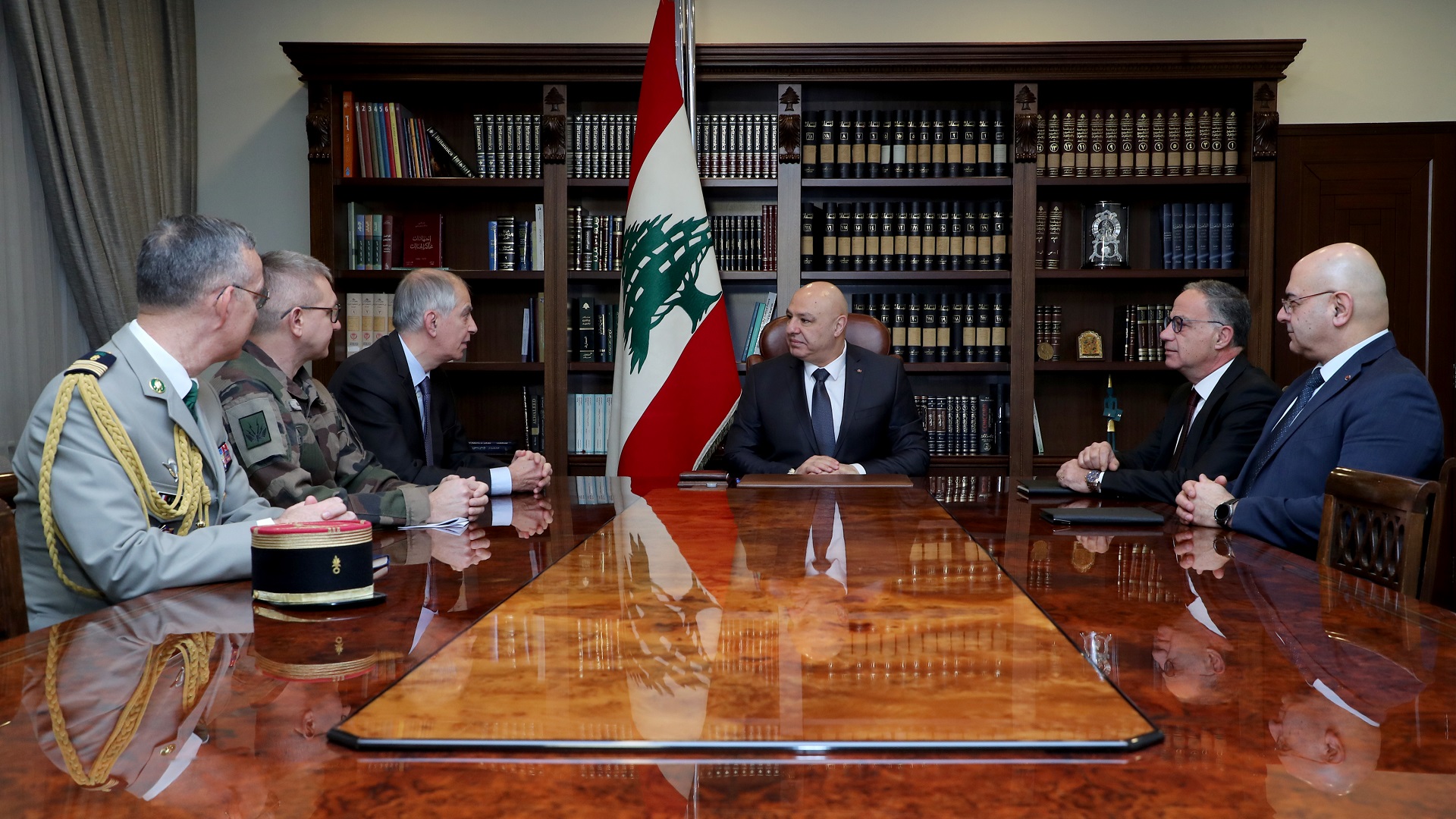 Aoun Calls on France to Push Israel to Respect Ceasefire | Kataeb