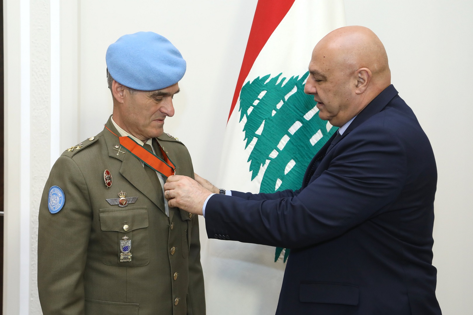 Aoun Honors Outgoing UNIFIL Commander, Reaffirms Lebanon’s Commitment ...
