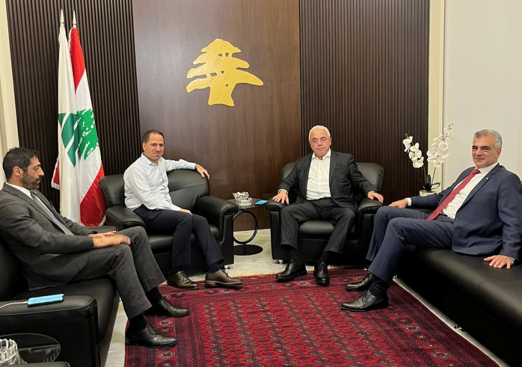 الاستحقاق الرئاسي بين رئيس الكتائب وسكاف | الكتائب