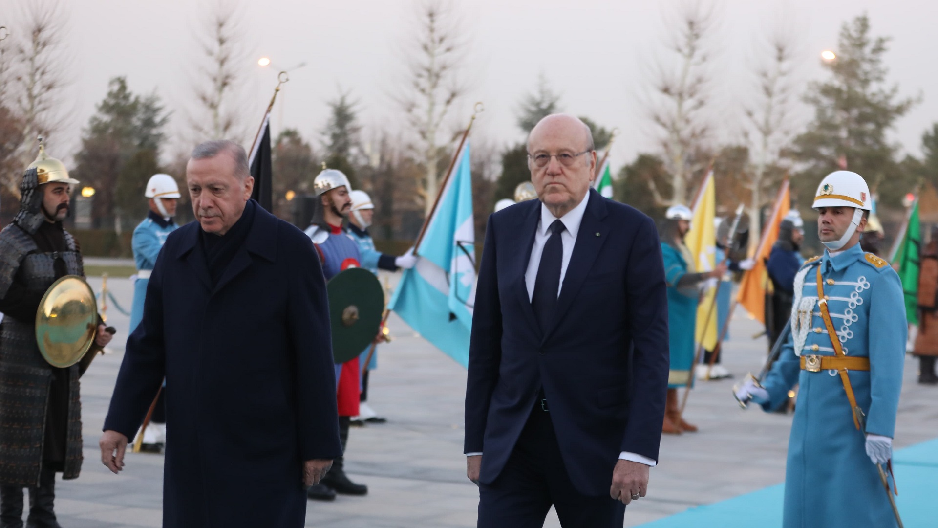 بعد مراسم استقبال رسمية.. لقاء ثنائي بين أردوغان وميقاتي واجتماع موسع ...