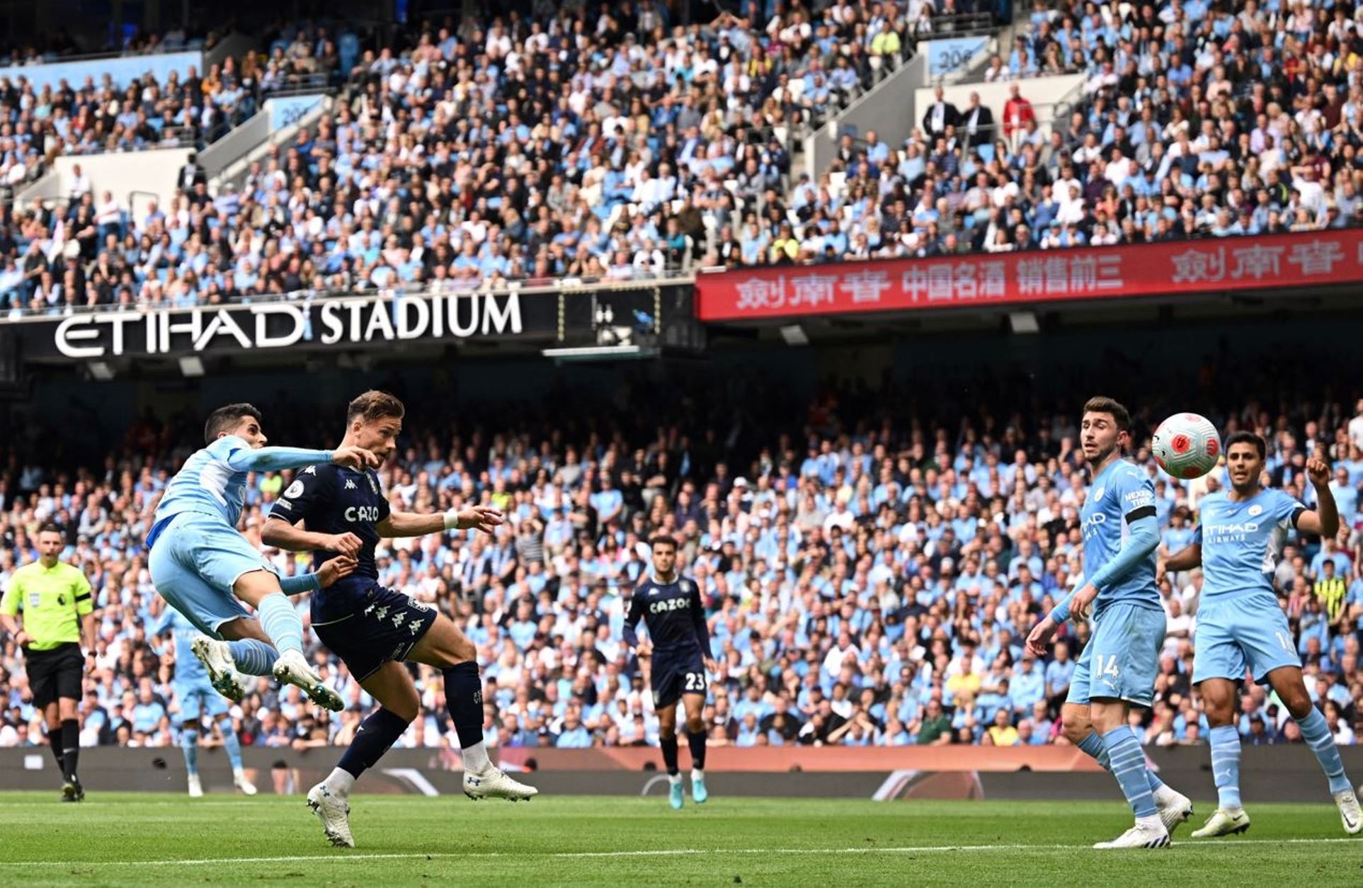 Manchester City Keep Premier League Title in Reach | Kataeb
