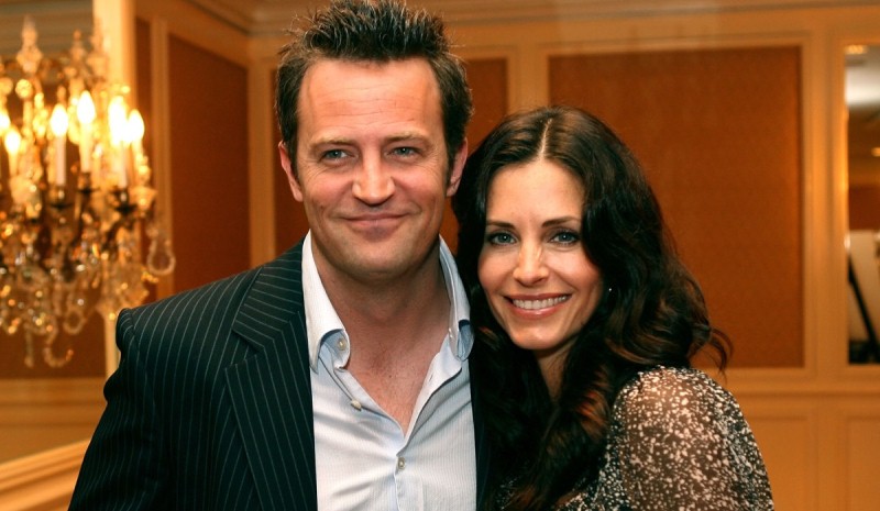 Matthew Perry Splits From fiancée Molly Hurwi| Kataeb | Kataeb